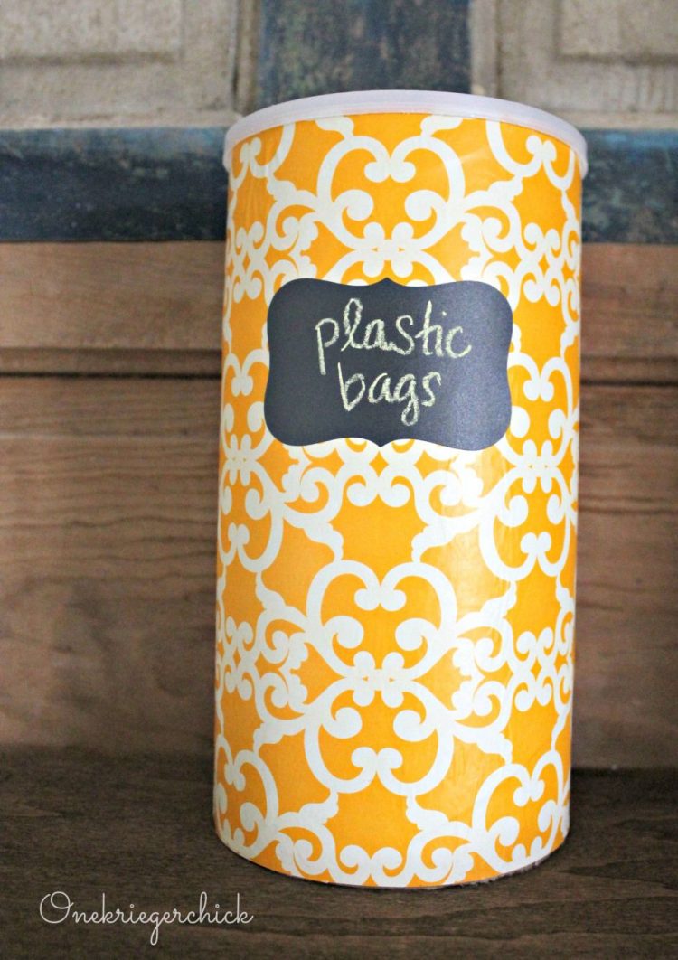6 DIY Plastic Bag Holder Ideas Using Upcycled Containers - HouseAffection