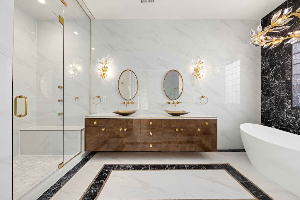 Give Your Bathroom a Budget-Friendly Makeover: 7 Fantastic Remodeling ...