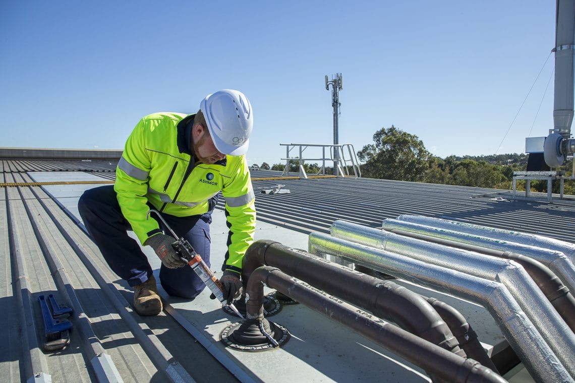 When to call a roof plumber? - HouseAffection